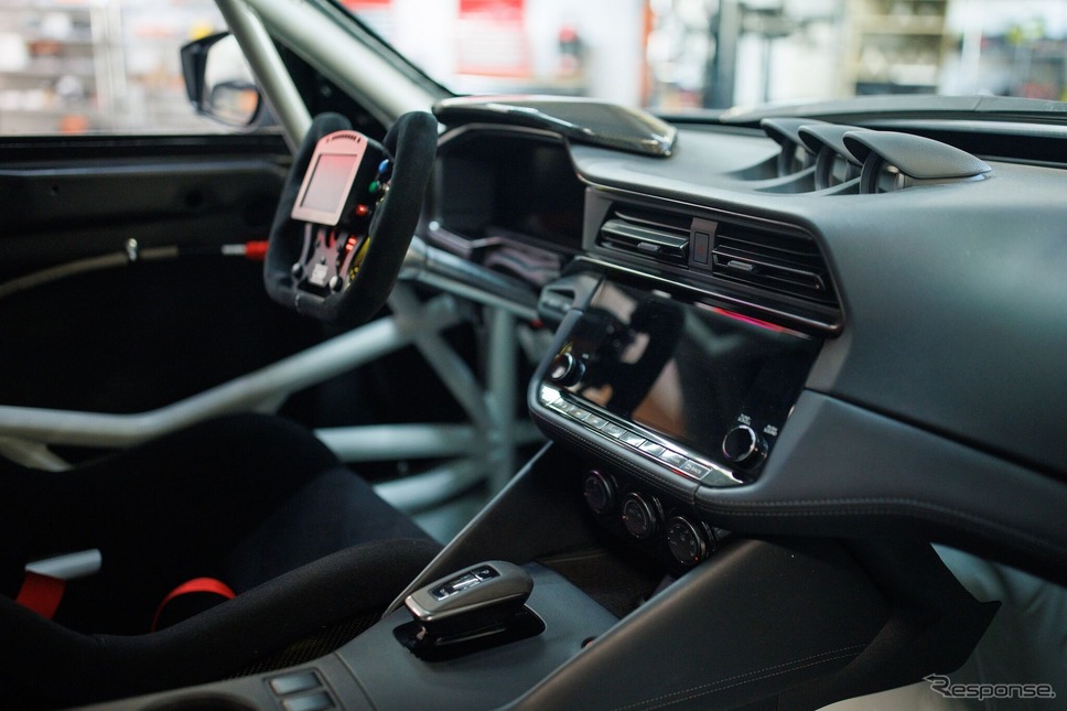 日産 フェアレディZ をレーシングカーにカスタム、「NISMO GT-Z」発表へ…SEMA 2025 | CARTUNEマガジン