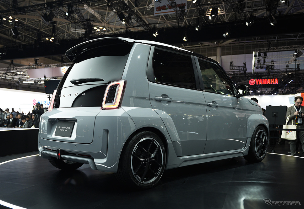 「ブルドッグみたいだぜ！」ホンダがホットな小型EV『スーパーワン』公開！ SNSでは「和製アバルト」との期待も | CARTUNEマガジン